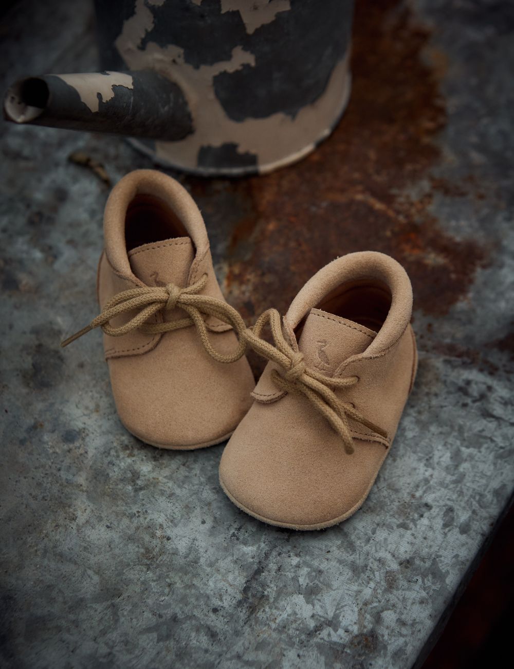 Crib shoe - Cream Suede – Petit Nord GLOBAL