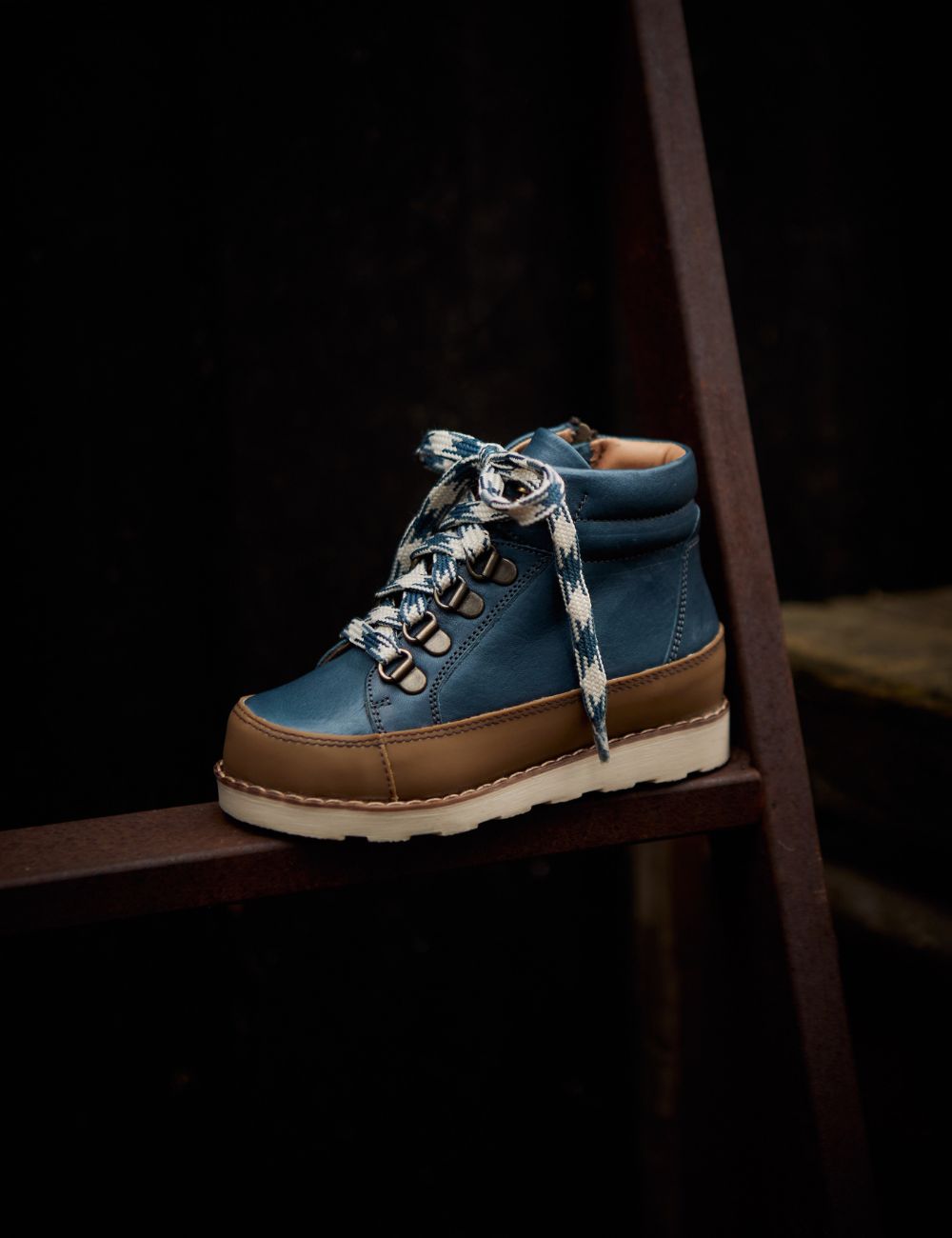 Trek Boot - Petroleum Blue – Petit Nord GLOBAL