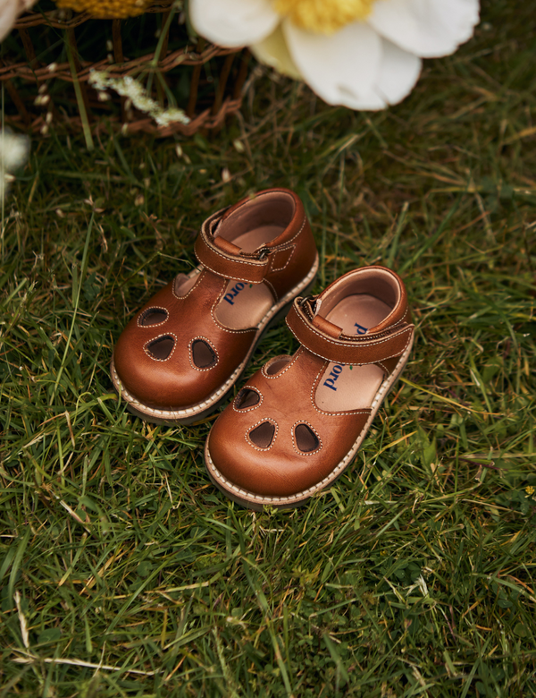 T-Bar Sandal - Cognac – Petit Nord GLOBAL